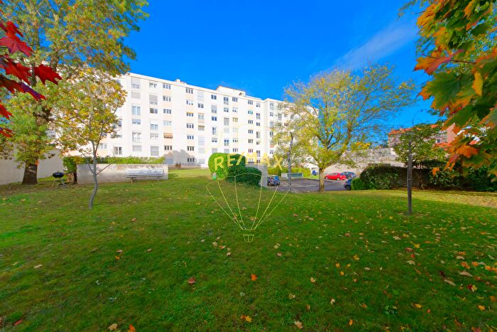 Appartement à vendre - Nanterre, Plateau - 4 pièces - 3 chambres