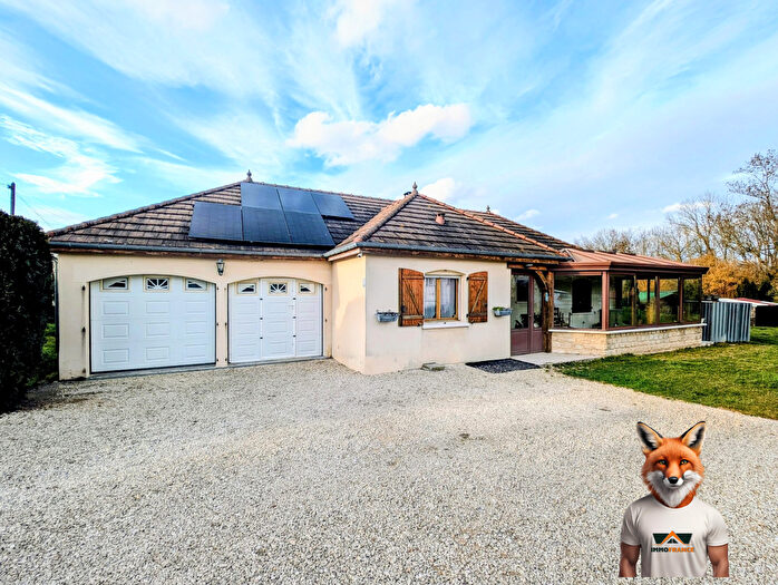 Maison à vendre - Assenay - 4 pièces - 3 chambres