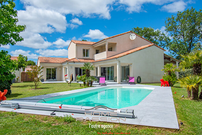 Saujon - Maison 8 pièces à vendre