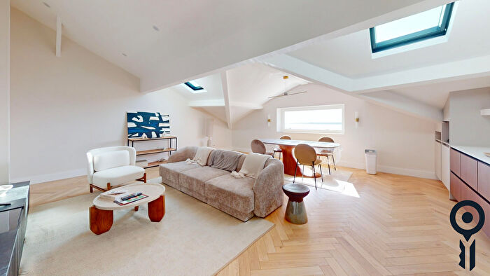 Appartement à vendre - Cannes, Pointe Croisette - 2 pièces - 1 chambre