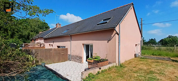 Maison à vendre - Bruc-sur-Aff - 9 pièces - 6 chambres