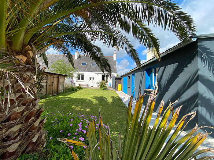 Maison à vendre - Plozévet - 5 pièces - 3 chambres