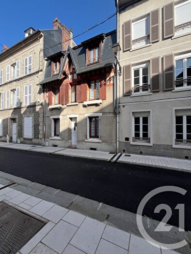 Maison à vendre - Lisieux, Centre-ville - 5 pièces - 4 chambres