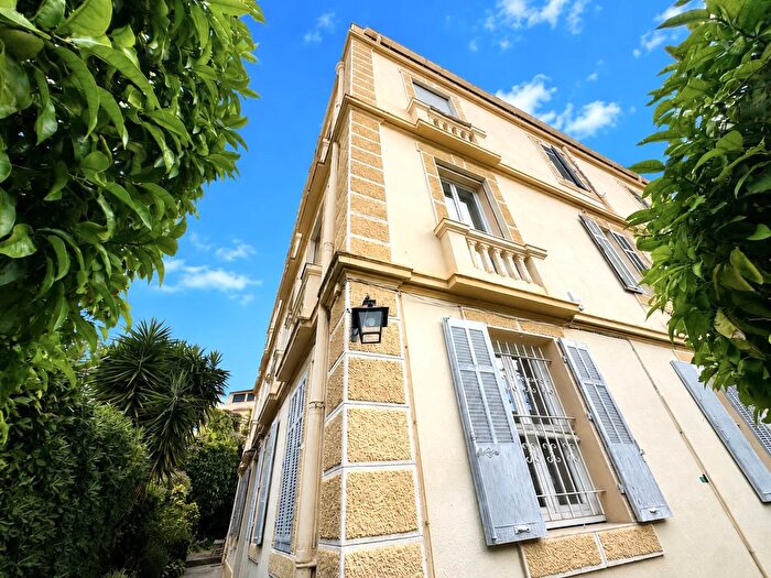 Cannes, Californie Pezou - Appartement 3 pièces à vendre