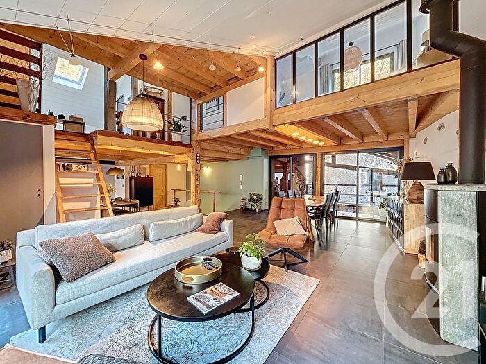 Maison à vendre - Taninges - 4 pièces - 3 chambres