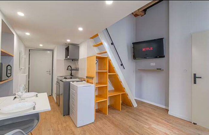 Centre Nord, Oullins-Pierre-Bénite - Appartement 1 pièce à louer