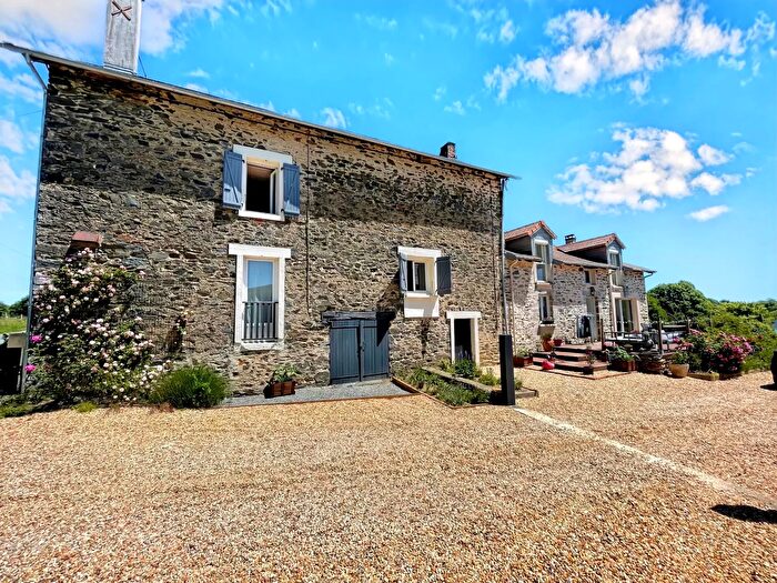 Maison à vendre - Bussière-Galant - 16 pièces - 8 chambres