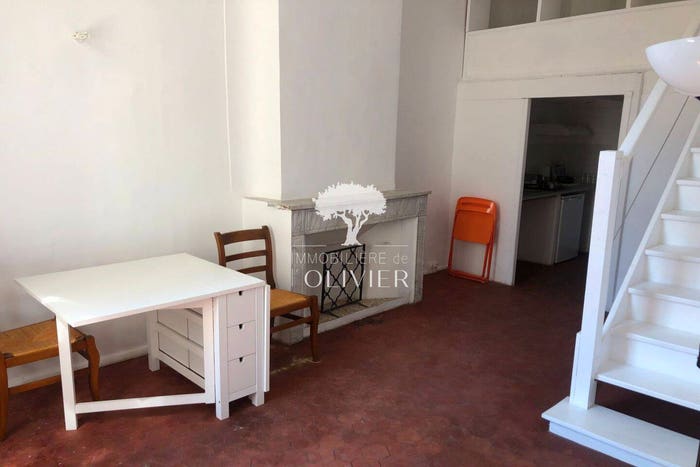 Appartement 1 pièce à Apt, à louer