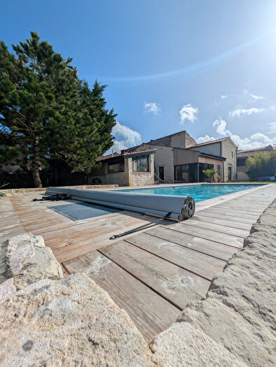 Maison à vendre - Saint-Georges-des-Coteaux - 9 pièces - 3 chambres