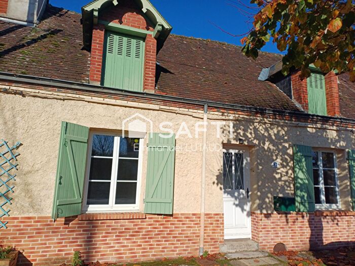 Maison à vendre - Cloyes-sur-le-Loir - 3 pièces - 2 chambres