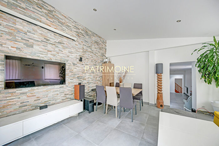 Maison 5 pièces à Saint-Germain-en-Laye, Hennemont, à vendre