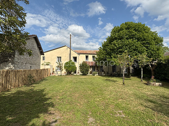 Maison 8 pièces à Monestier, à vendre