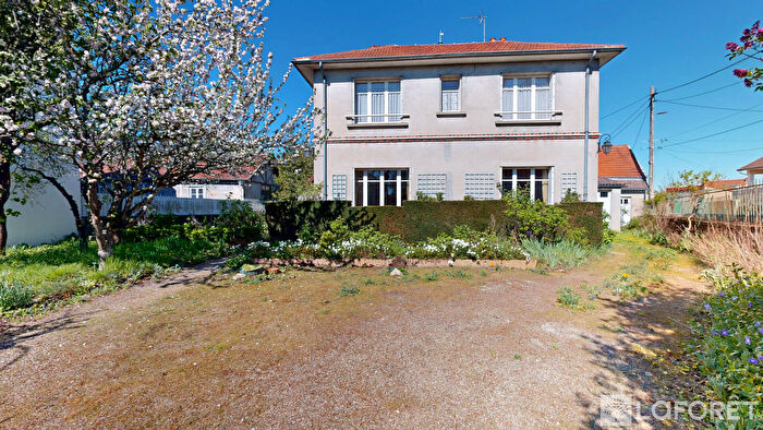 Maison 7 pièces à vendre à Yzeure, Les Bataillots