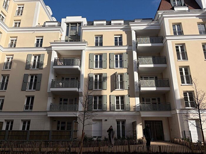 Appartement à louer - Abbé Niort-Jean Moulin, Le Blanc-Mesnil - 2 pièces - 1 chambre
