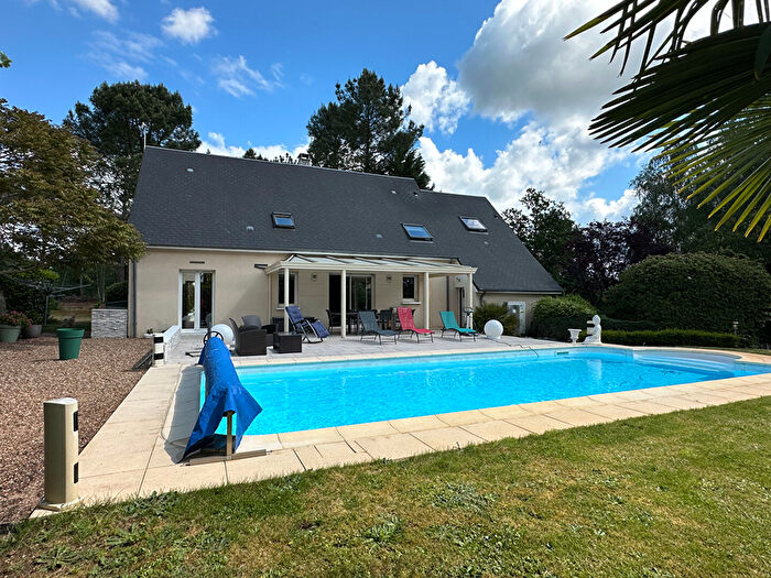 Maison 7 pièces à vendre à Guécélard