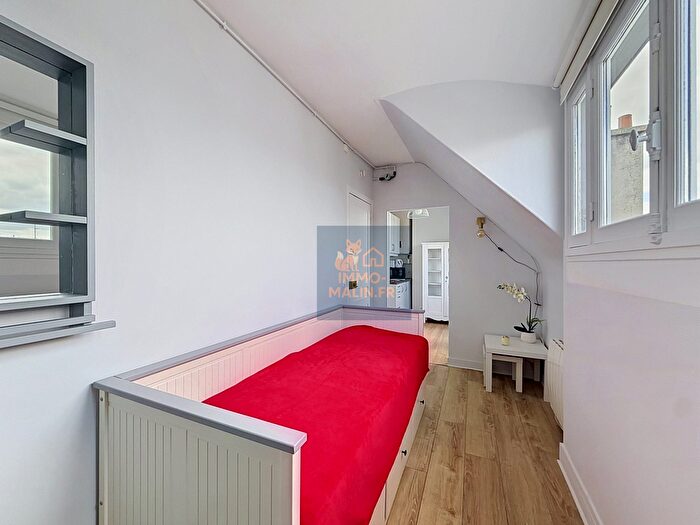 Paris 16ème, Muette-Nord, Trocadéro : Appartement 1 pièce à vendre