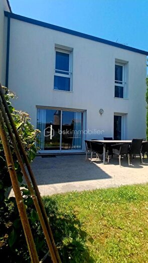 Maison 4 pièces à vendre à Olonne-sur-Mer, La Joséphine, Belle Noue, Les Benatières, Le Village du Bois