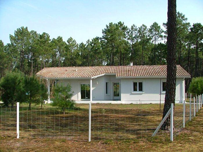 Maison à louer - Lugos - 3 pièces - 2 chambres