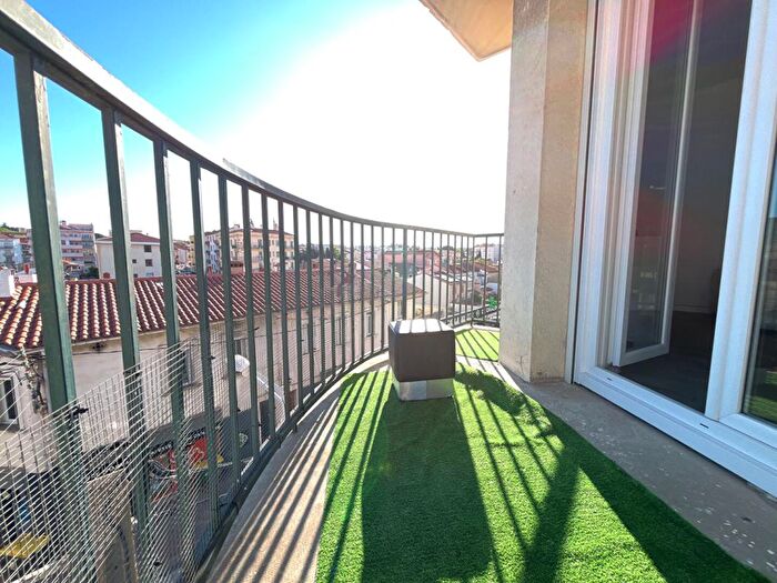 Appartement à vendre - Perpignan, Saint-Martin - 4 pièces - 3 chambres