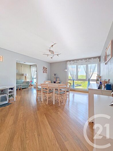Appartement à vendre - Ancenis - 6 pièces - 4 chambres