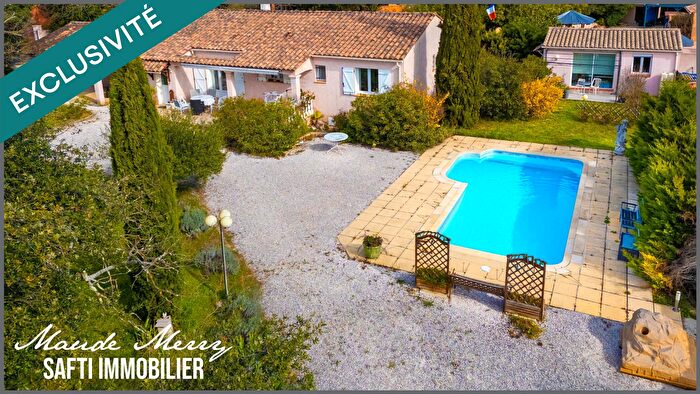 Maison 5 pièces à Garéoult, à vendre