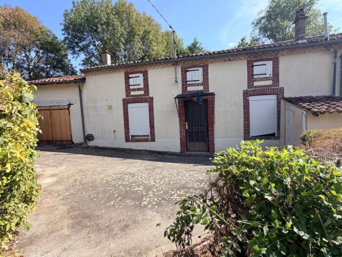 Maison 5 pièces à Droux, à vendre