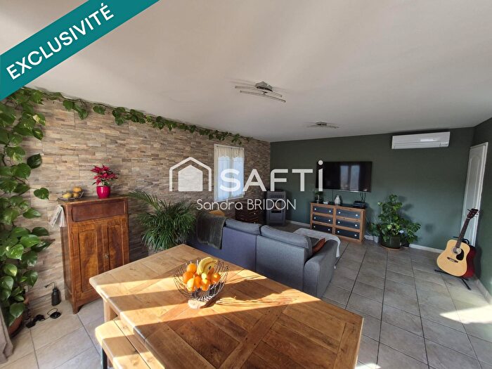 Maison à vendre - Vins-sur-Caramy - 4 pièces - 3 chambres