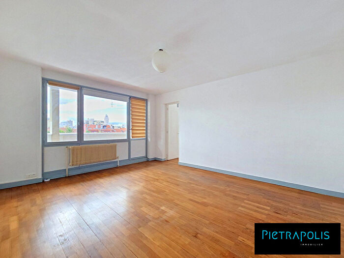 Appartement 4 pièces à vendre à Villeurbanne, Gratte Ciel