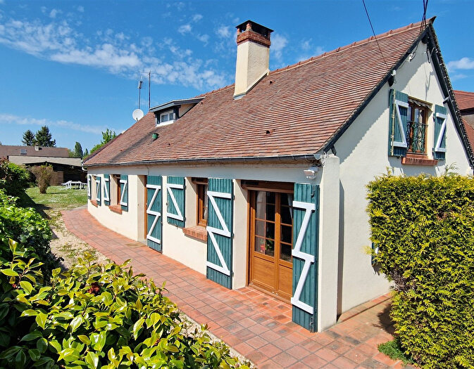 Saint-Lubin-des-Joncherets - Maison 4 pièces à vendre