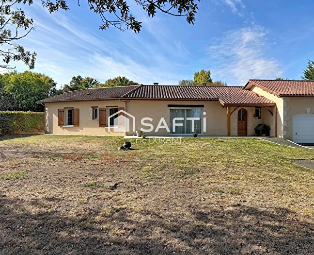 Maison 6 pièces à Saint-Christophe-de-Double, à vendre