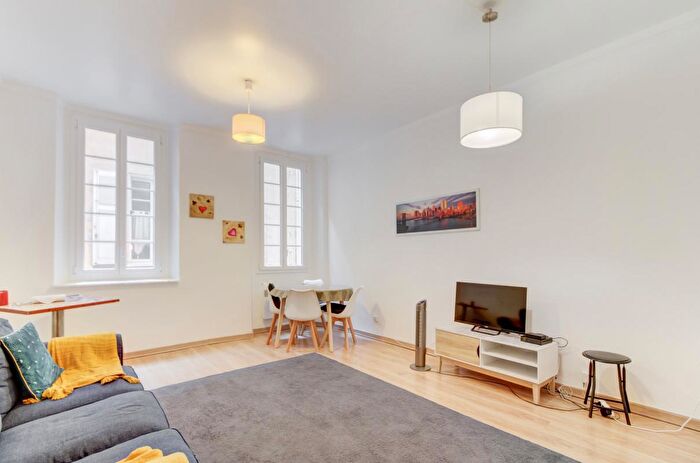 Appartement 3 pièces à vendre - Nice, Vieux Nice