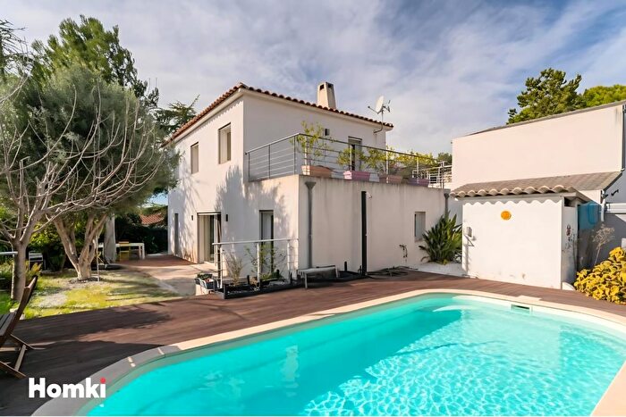 Maison à vendre - Marseille e , Les Camoins - 5 pièces - 4 chambres