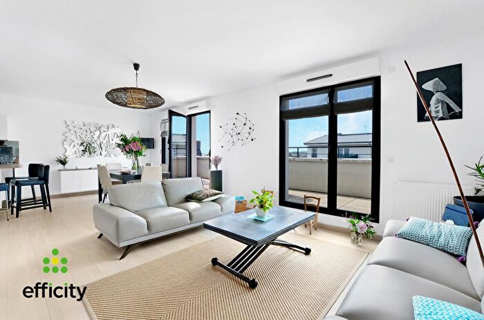 Appartement à vendre - Ermont, Cernay, Glatignies - 5 pièces - 4 chambres