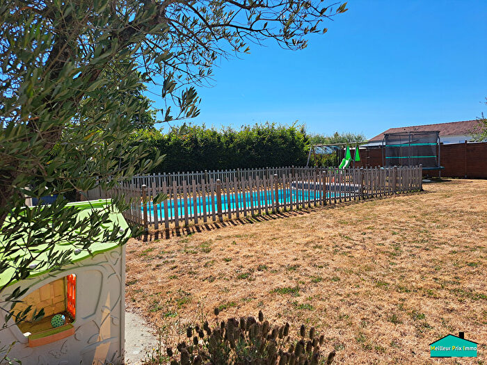 Maison 5 pièces à vendre à Saint-Étienne-de-Mer-Morte