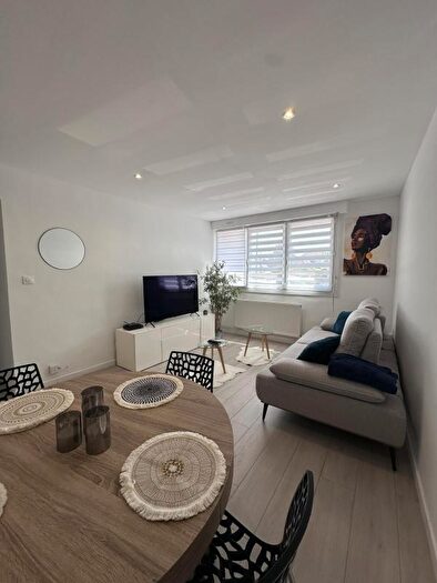 Appartement à louer - Lomme, Bourg, Délivrance - 2 pièces - 1 chambre