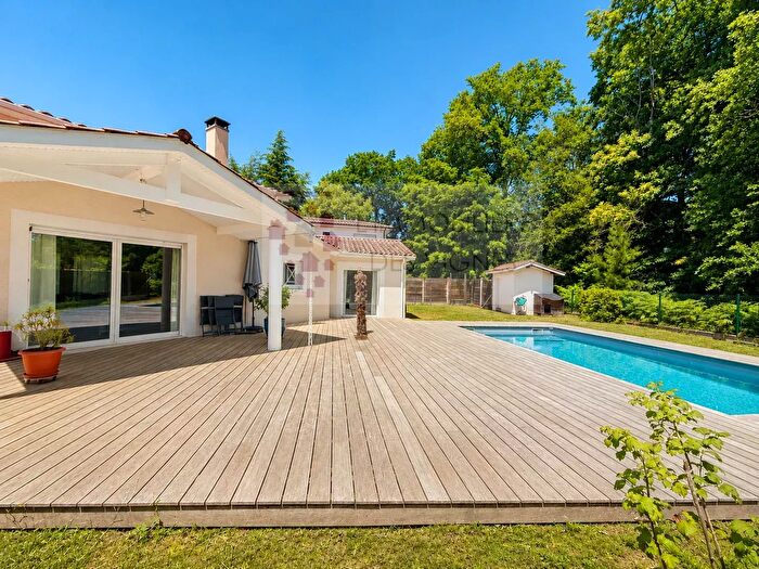 Maison 5 pièces à Gradignan, Saint-Géry, Favard, à vendre