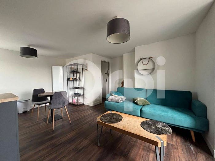 Arsonval, Brive-la-Gaillarde : Appartement 2 pièces à louer