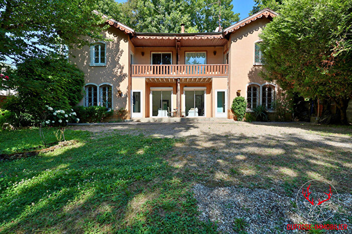 Maison 5 pièces à Collonges-au-Mont-d'Or, à vendre