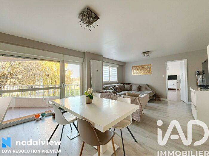 Appartement à vendre - Wittenheim - 4 pièces - 3 chambres