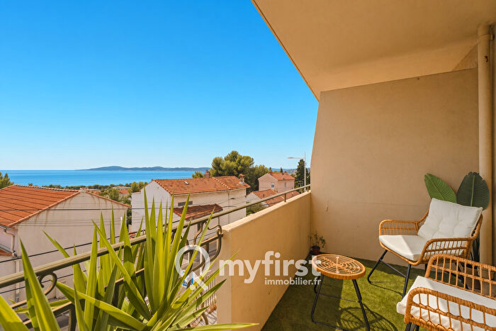Appartement 4 pièces à vendre à Toulon, Sainte-Anne