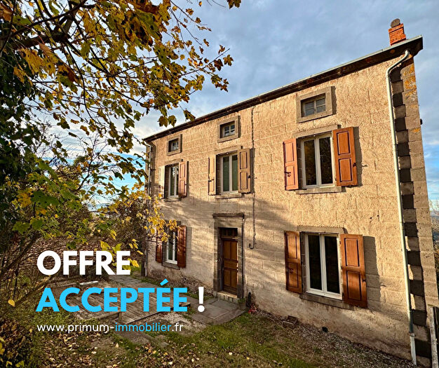 Maison à vendre - Veyre-Monton - 6 pièces - 4 chambres