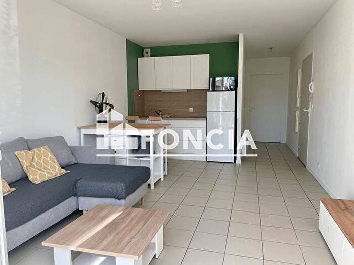 Appartement à louer - Le Bourg sous la Roche-Coteau, La Roche-sur-Yon - 2 pièces - 1 chambre