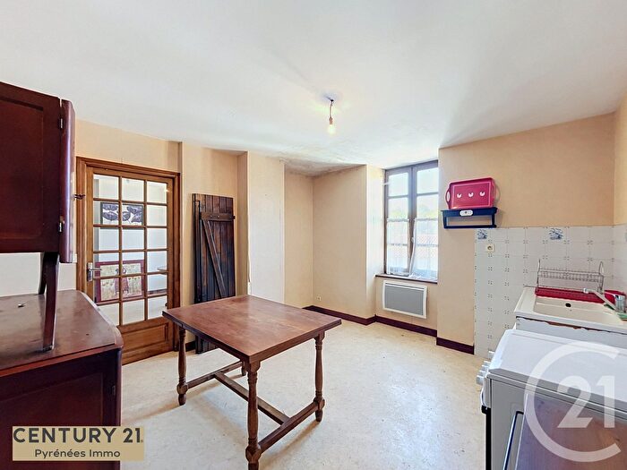 Encausse-les-Thermes : Appartement 3 pièces à vendre