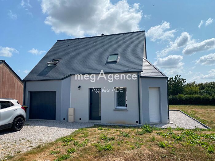 L'Étang-Bertrand : Maison 4 pièces à vendre