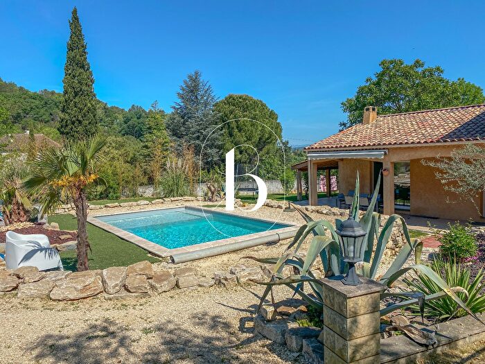 Maison 5 pièces à Salavas, à vendre