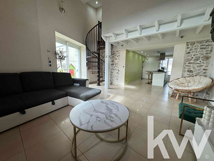 Maison à vendre - Saint-Georges-sur-Allier - 5 pièces - 4 chambres