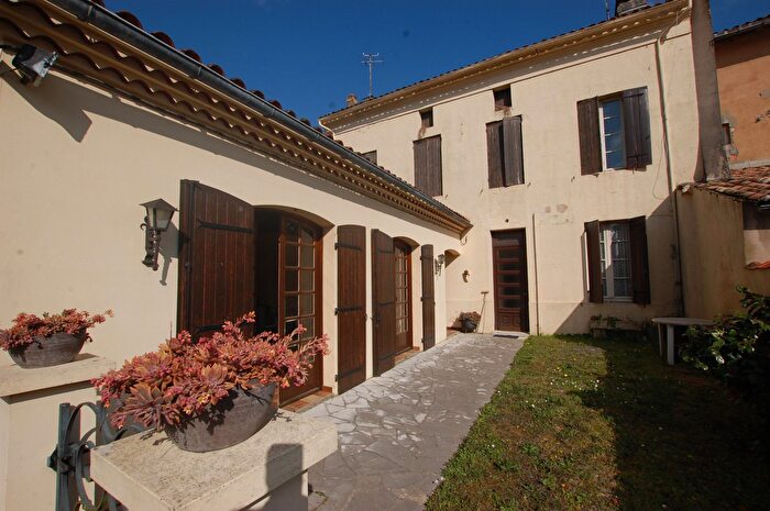 Appartement 4 pièces à vendre à Étauliers