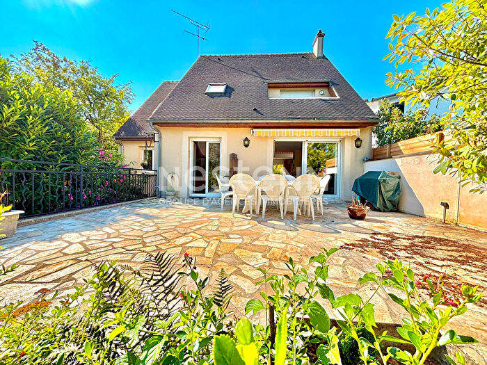 Maison à vendre - Vauhallan - 6 pièces - 4 chambres