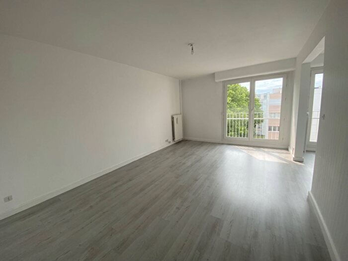 Appartement à louer - Amiens - 3 pièces - 2 chambres