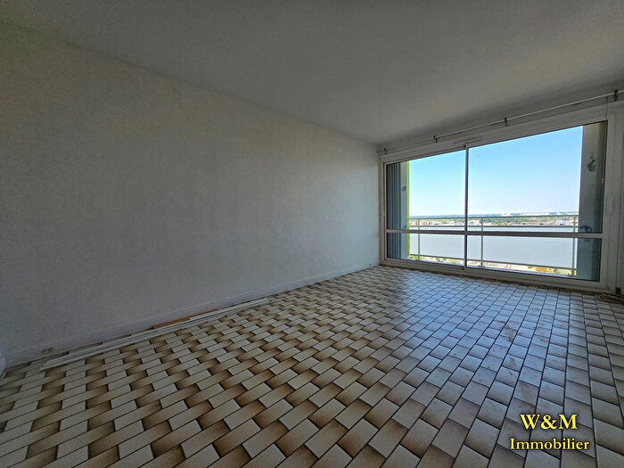 Ris-Orangis, Marie-Blanche : Appartement 2 pièces à vendre